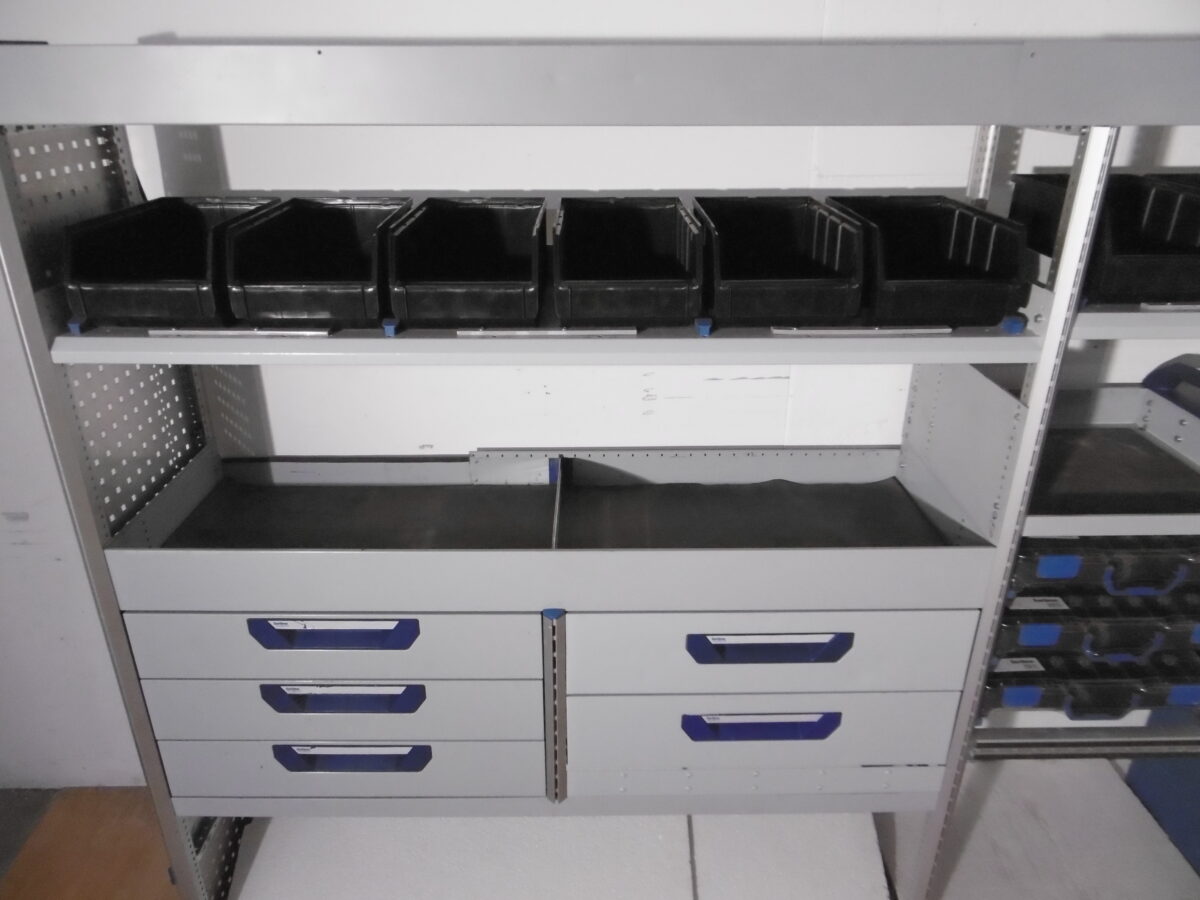 FES BERLIN gebrauchte SORTIMO Fahrzeugeinrichtung GLOBELYST Regal ...